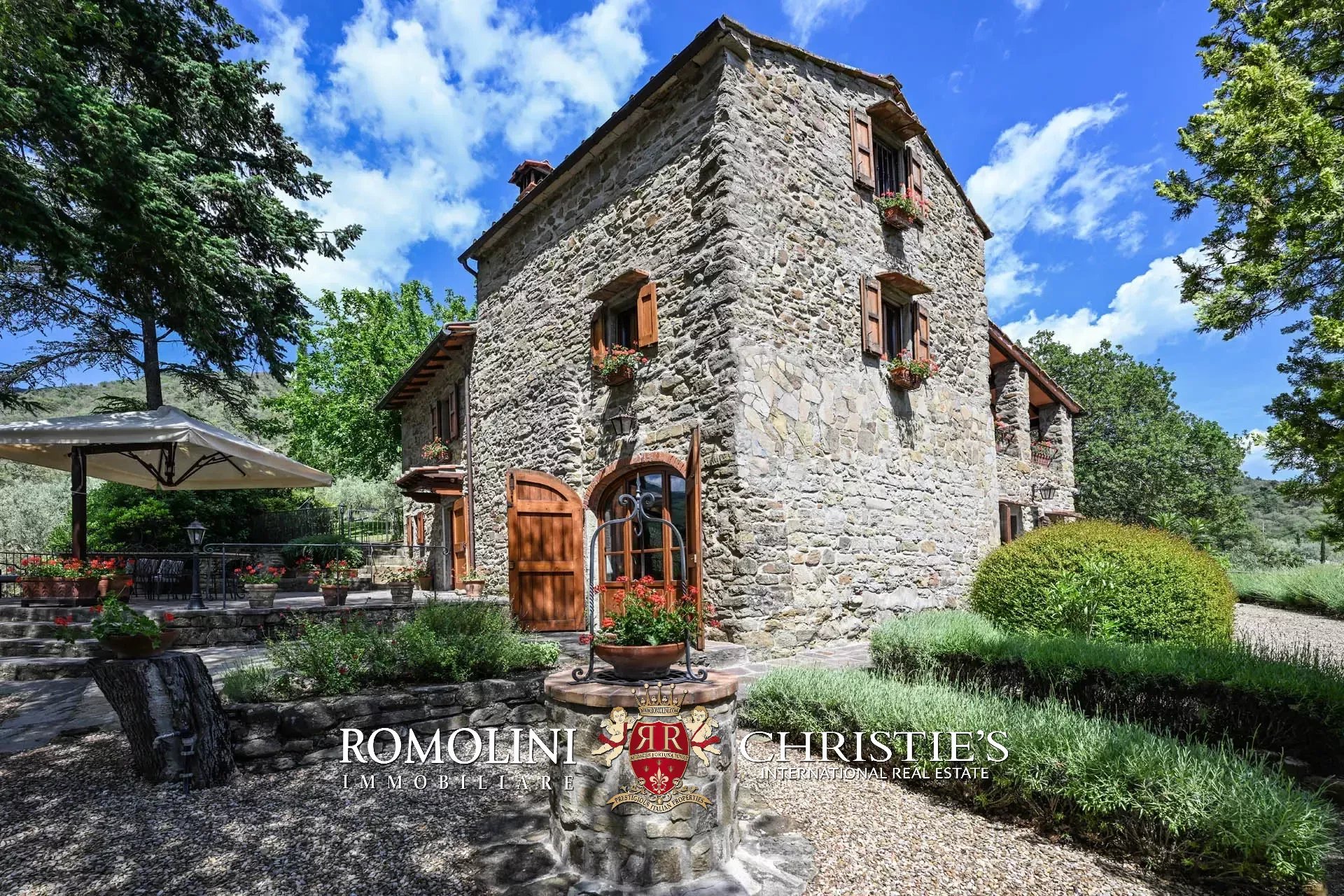 Gallery RUSTIC COUNTRY HOUSE WITH POOL AND 400 OLIVE TREES FOR SALE IN ...