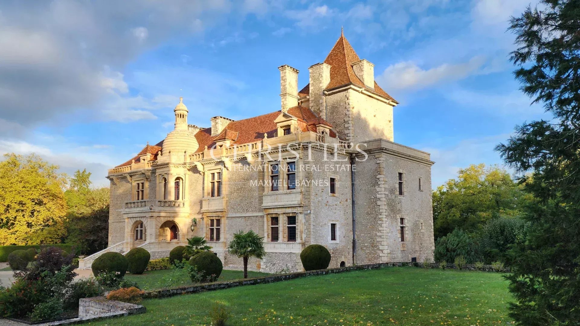 Magnificent Renaissance Chateau Near Angoulême with ID 3583489441 ...