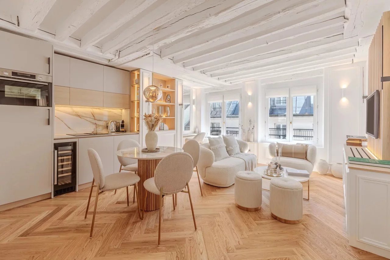 Apartment for sale 1 Bedroom 44 m2 Paris 1 - € 850,000