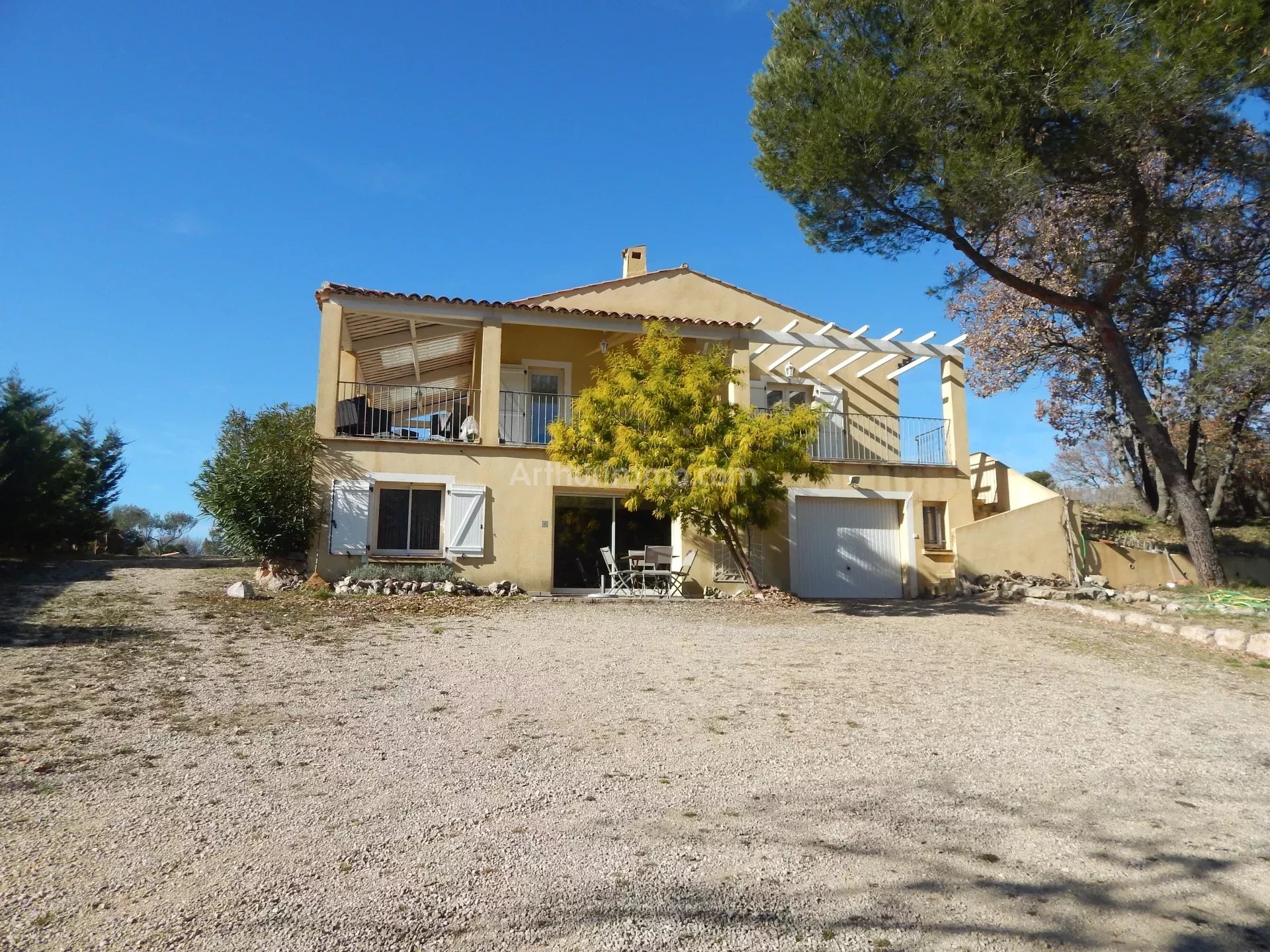 Maison Villa T7 Sillans-la-Cascade 190 m² à vendre 529 000 € | Maisons ...