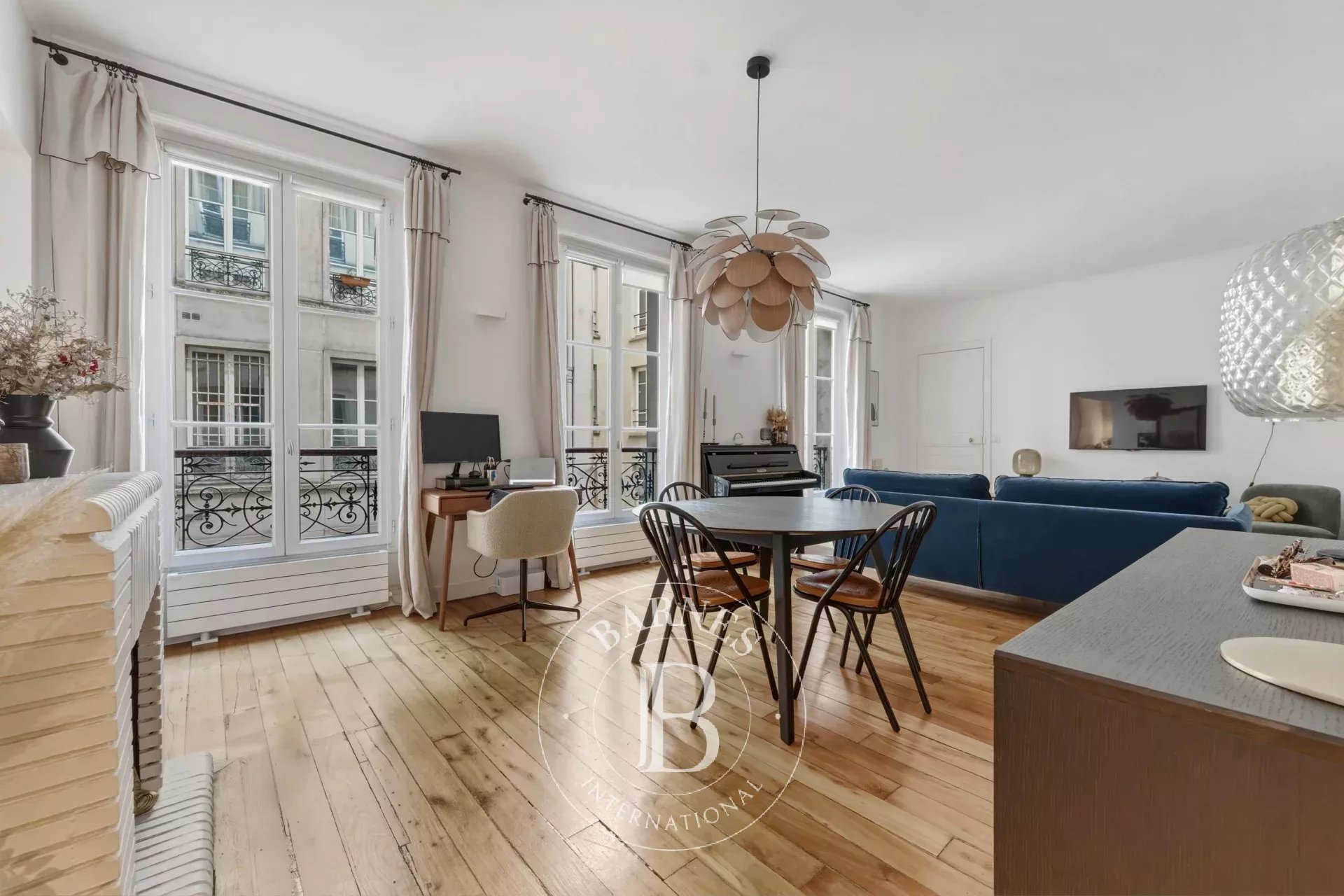 Apartment for sale 2 Bedrooms 74 m2 Paris 3 Enfants-Rouges - € 965,000