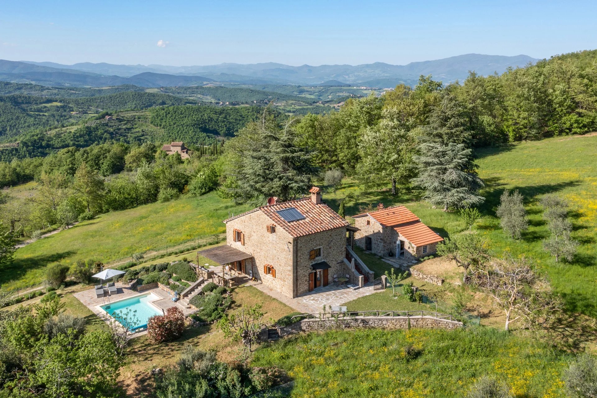 LUXURY ITALIAN PROPERTY, CASTLE FOR SALE IN ITALY, UMBRIAN & TUSCAN ...