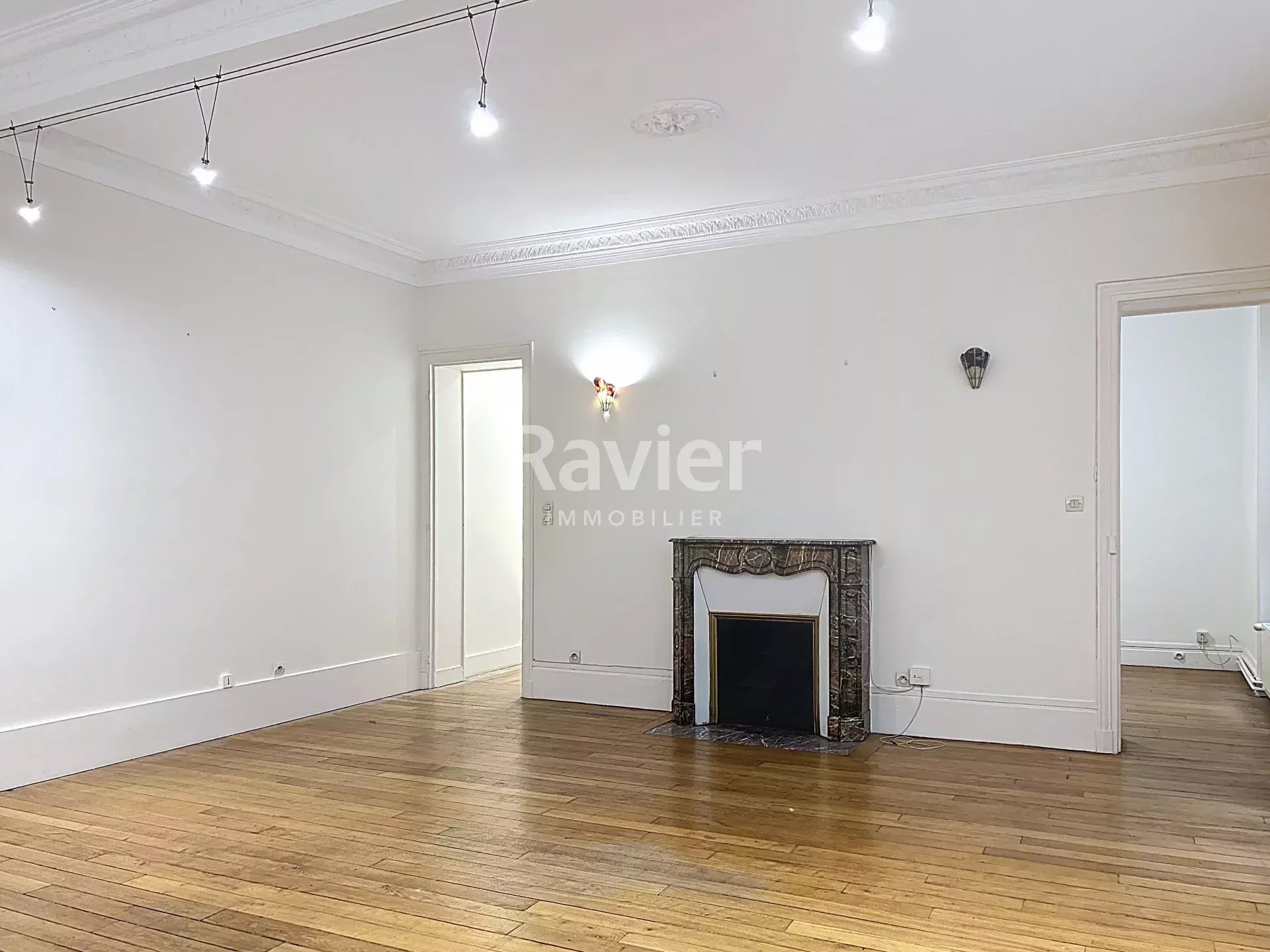 ALESIA / SARRETTE - 2 Pièces 62.73m²