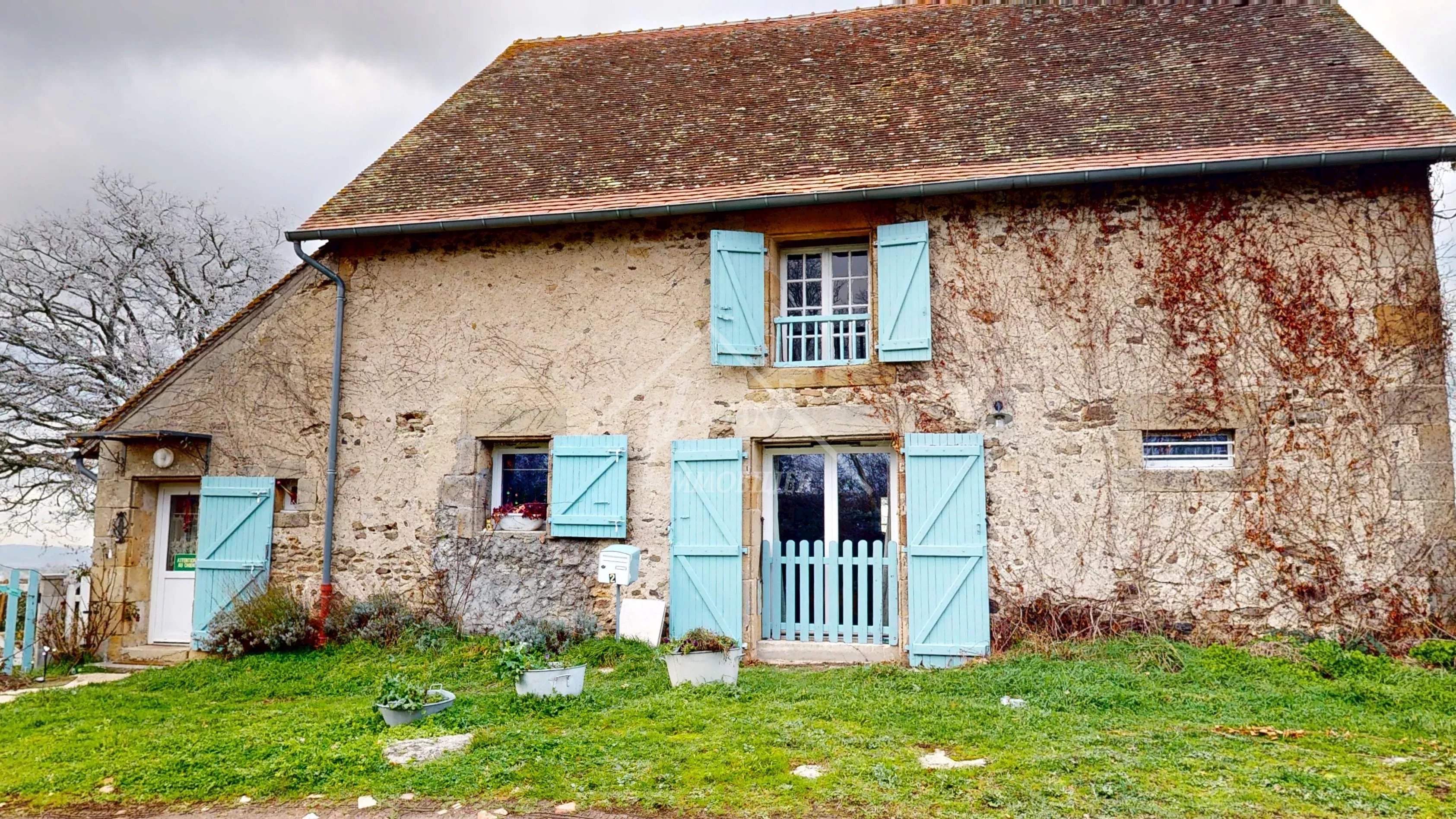 Belle maison de campagne avec vue panoramique – Gipcy